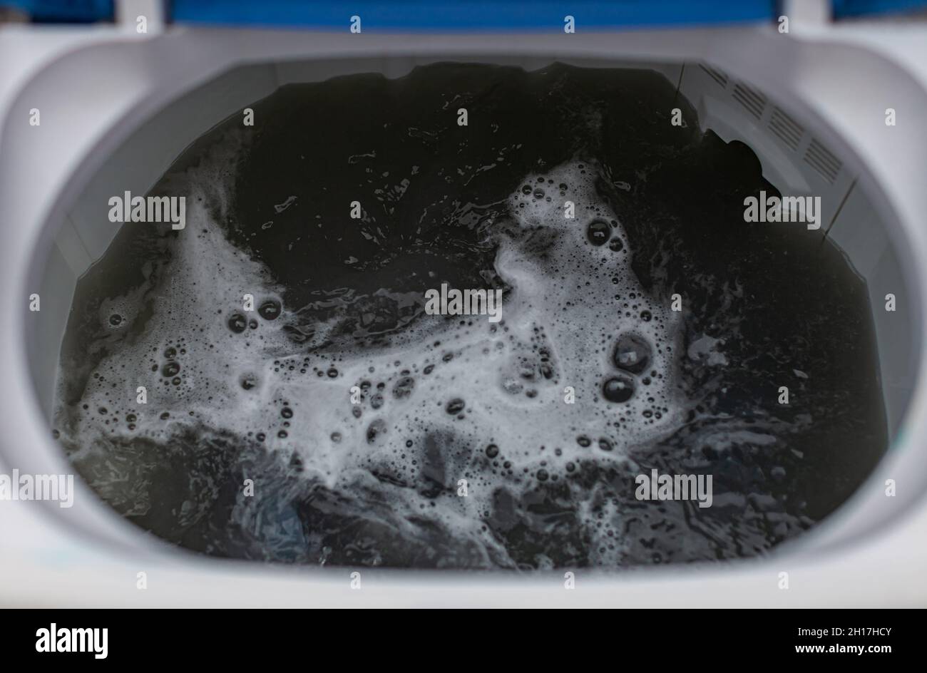 Semi automatic washing machine hi-res stock photography and images - Alamy