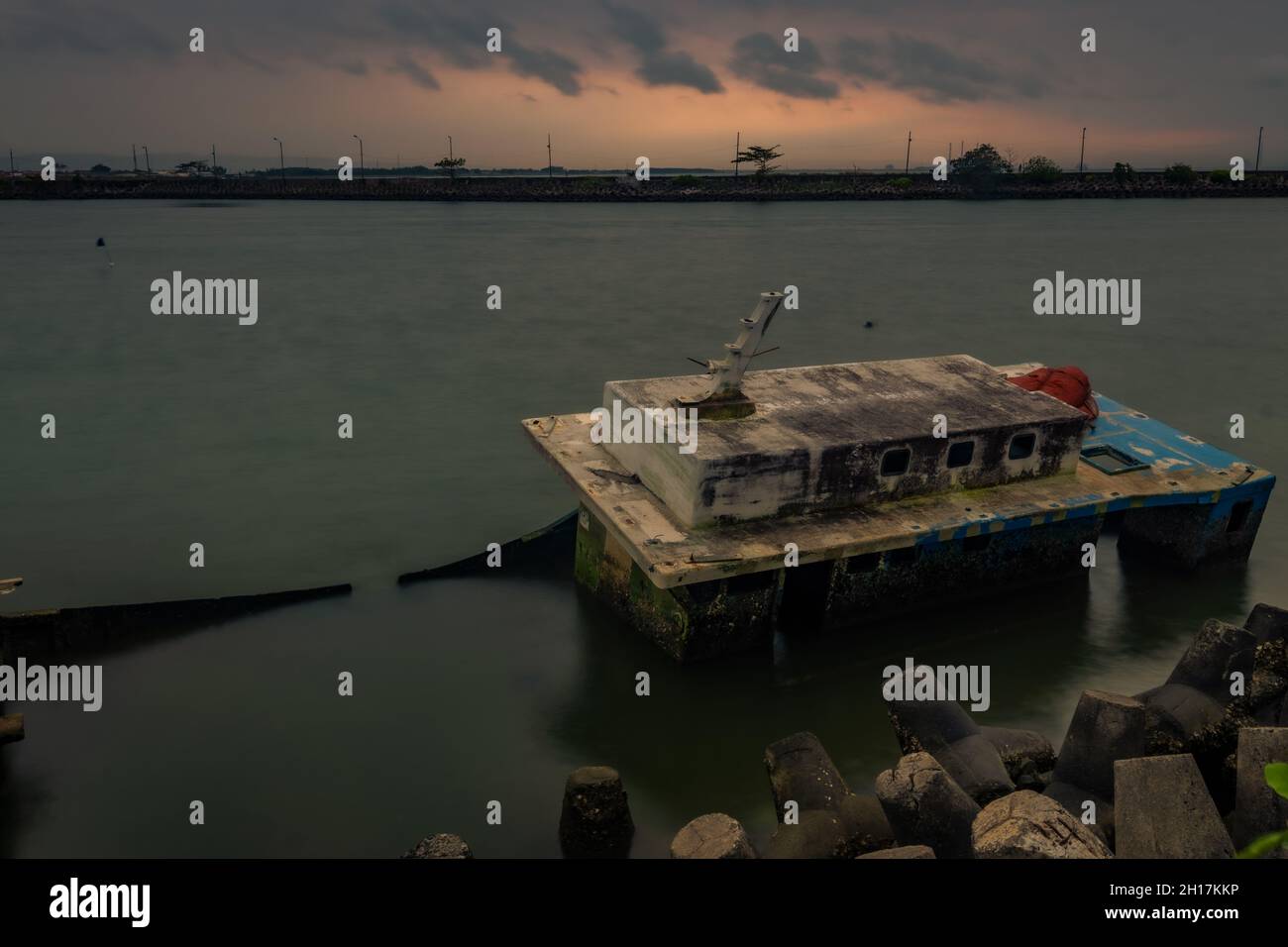 pier by the beach in the morning with a wide ocean view Stock Photo - Alamy