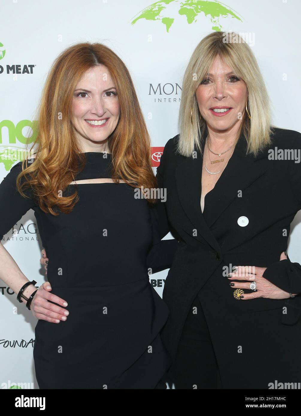 VAN NUYS, CA - OCTOBER 16: Simone Friedman, Debbie Levin at the 2021 ...