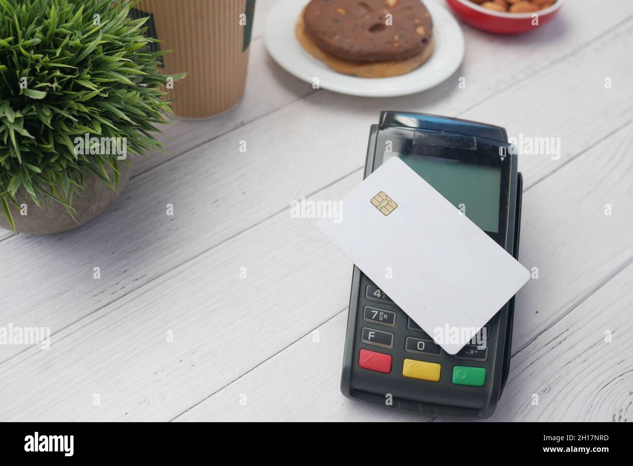 contactless payment concept credit card on a pos machine Stock Photo ...