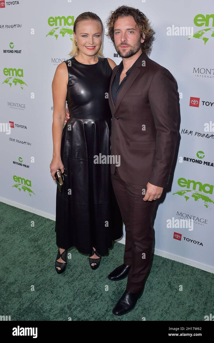 VAN NUYS, LOS ANGELES, CALIFORNIA, USA - OCTOBER 16: Actress Malin ...