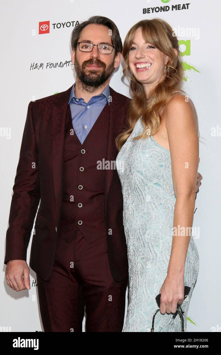LOS ANGELES - OCT 16: Martin Starr, Kate Gorney at the Environmental ...