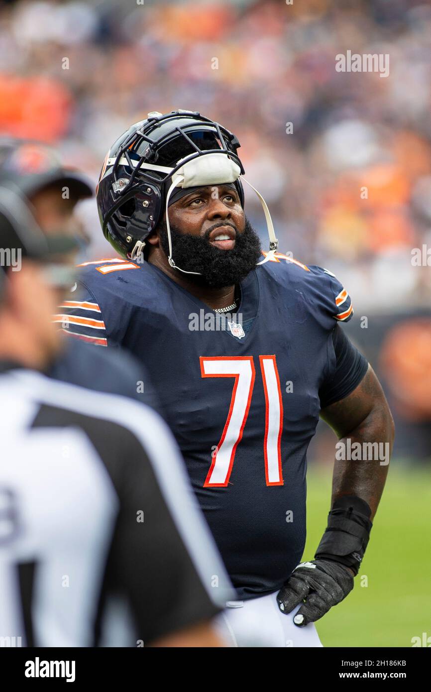 Chicago, Illinois, USA. 03rd Oct, 2021. - Bears #71 Jason Peters takes ...