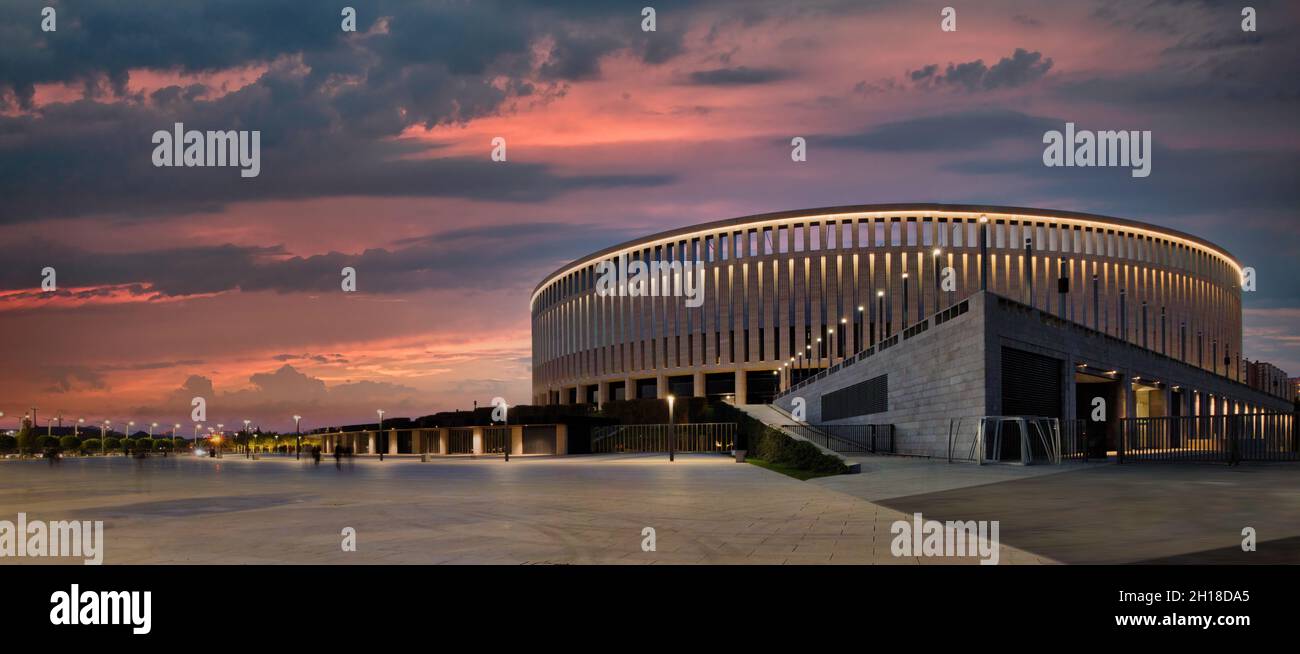 Football stadium panorama hi-res stock photography and images - Alamy
