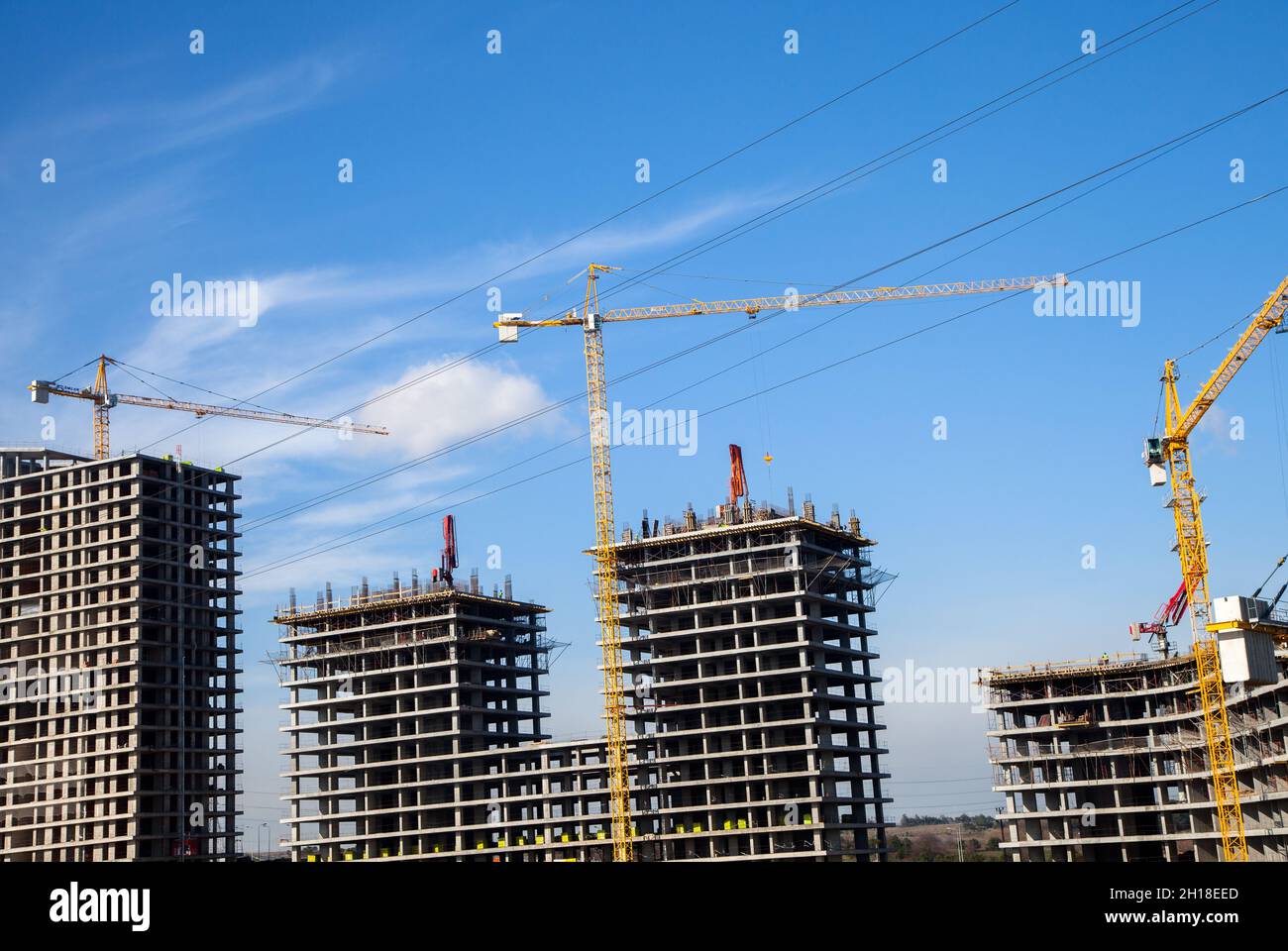 Istanbul skyline cranes hi-res stock photography and images - Alamy