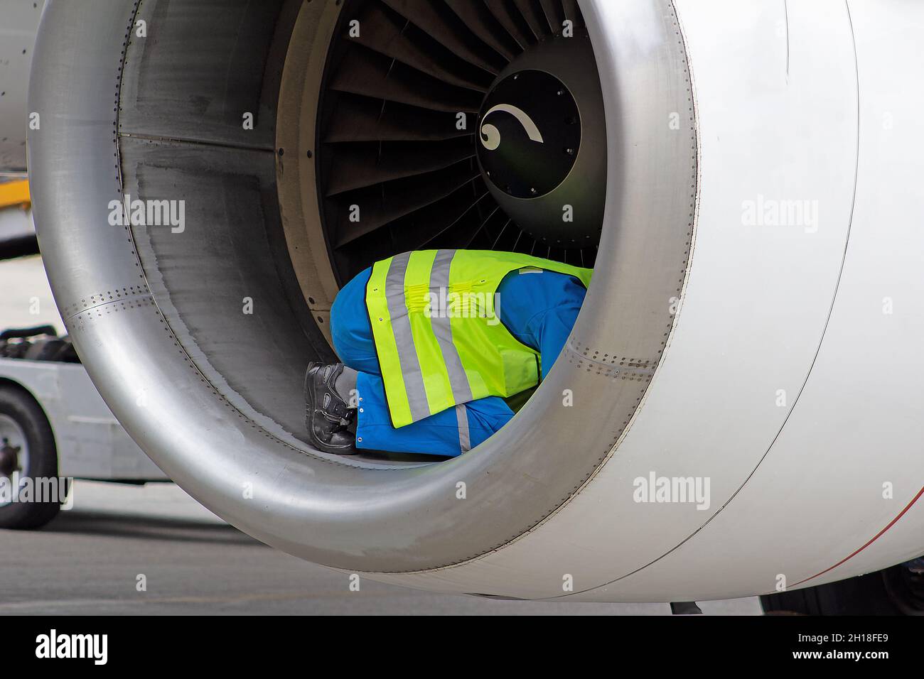 Aircraft maintenance services hi-res stock photography and images - Alamy