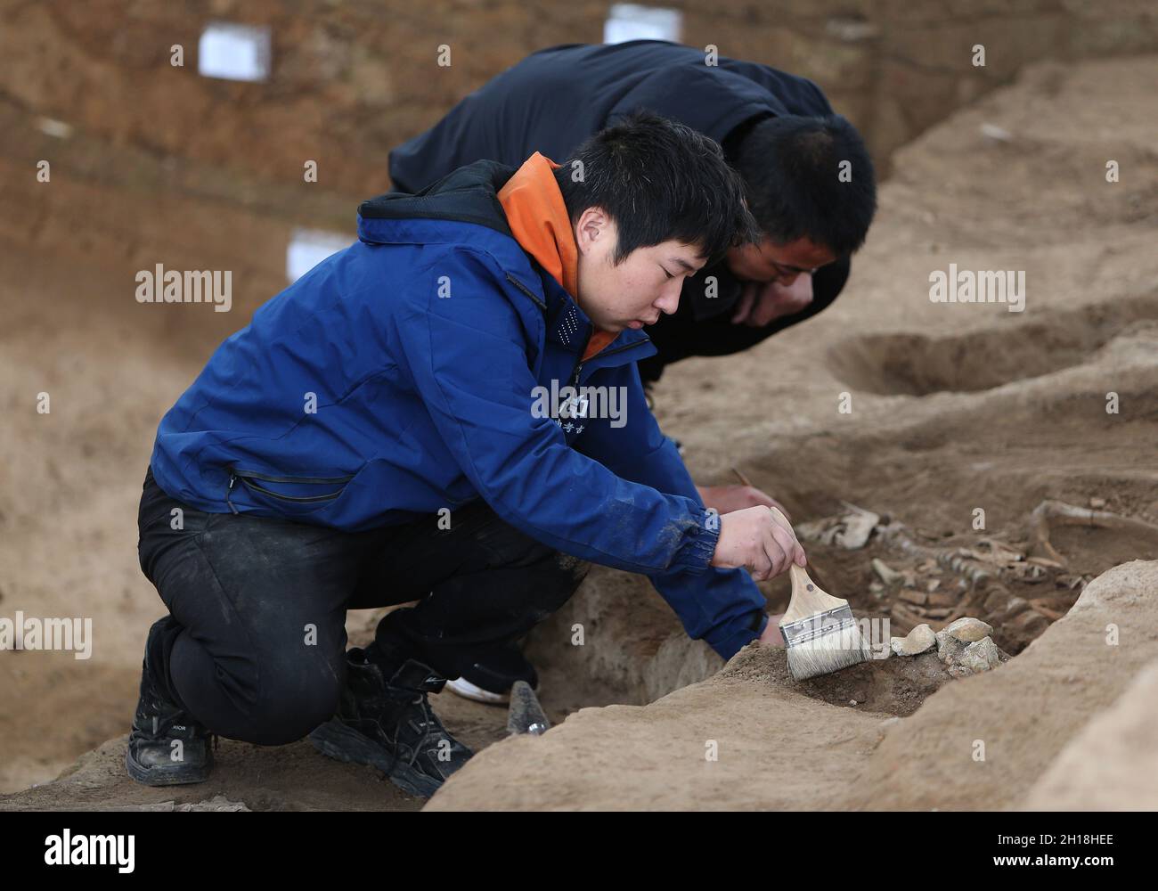 Archaeological excavation i hi-res stock photography and images - Alamy