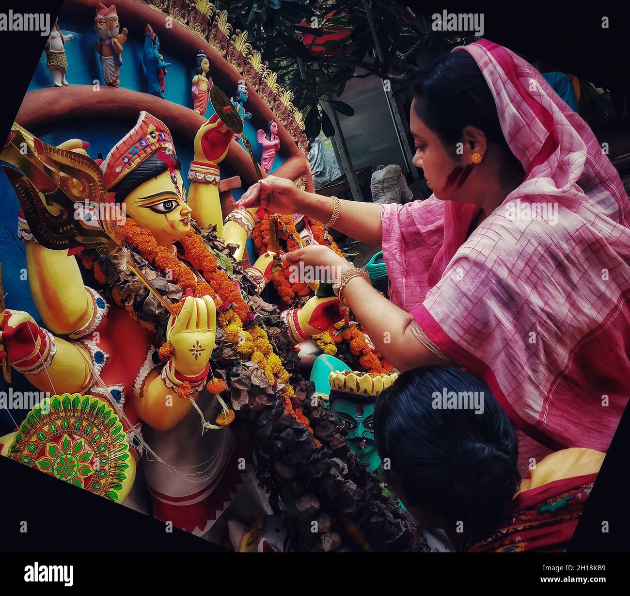 Durga face mask hi-res stock photography and images - Alamy