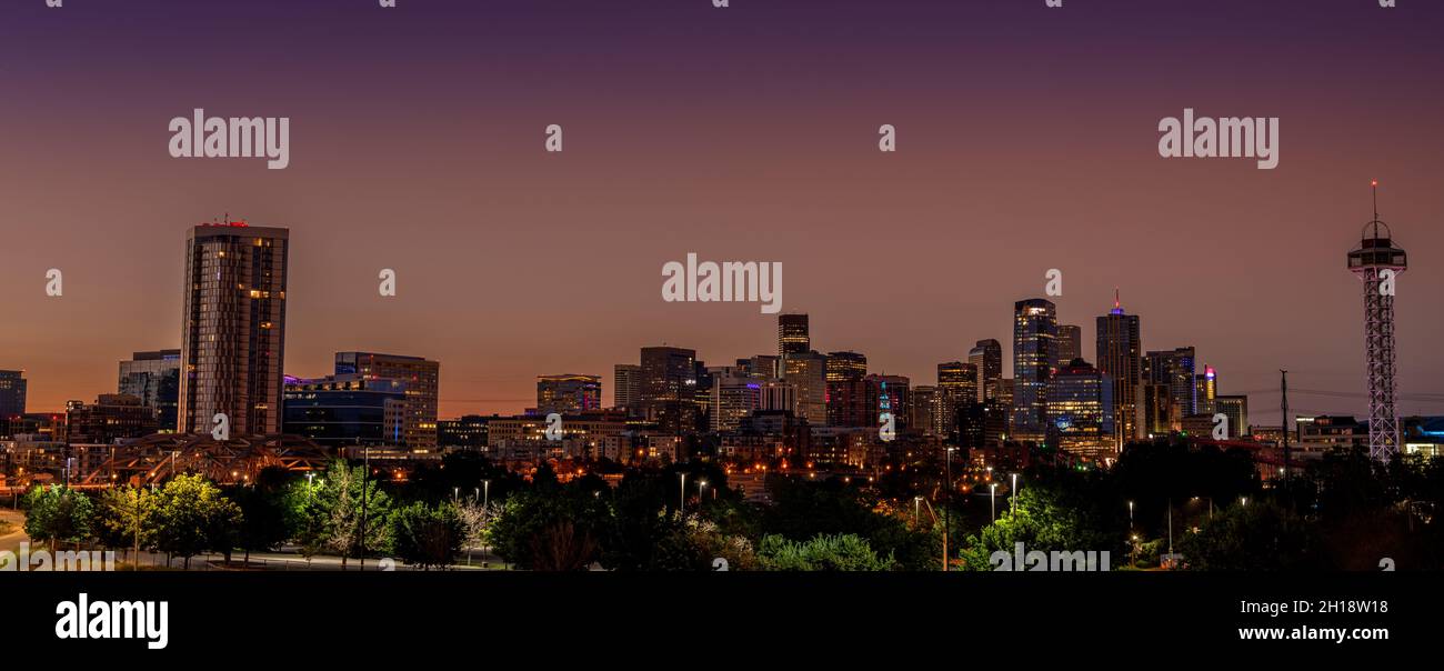 Skyscrapers of Downtown Denver and warm sky colors of morning Stock ...