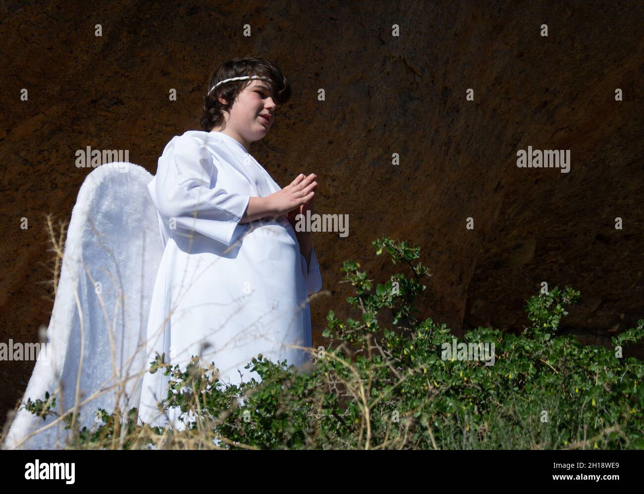Angel gabriel nativity hi-res stock photography and images - Alamy