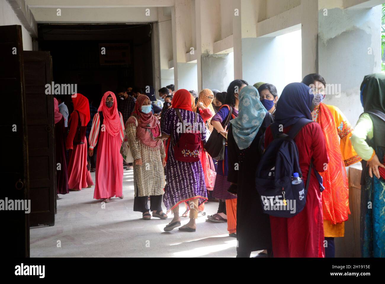 Dhaka, Bangladesh. 17th Oct, 2021. Dhaka University student walks in ...