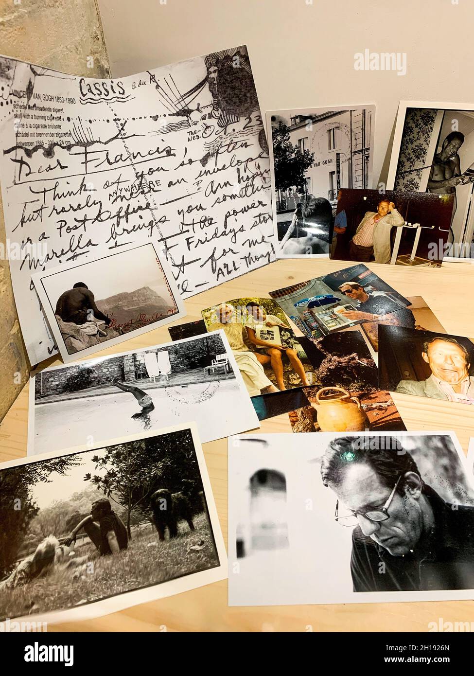 Marella oppenheim hi-res stock photography and images - Alamy