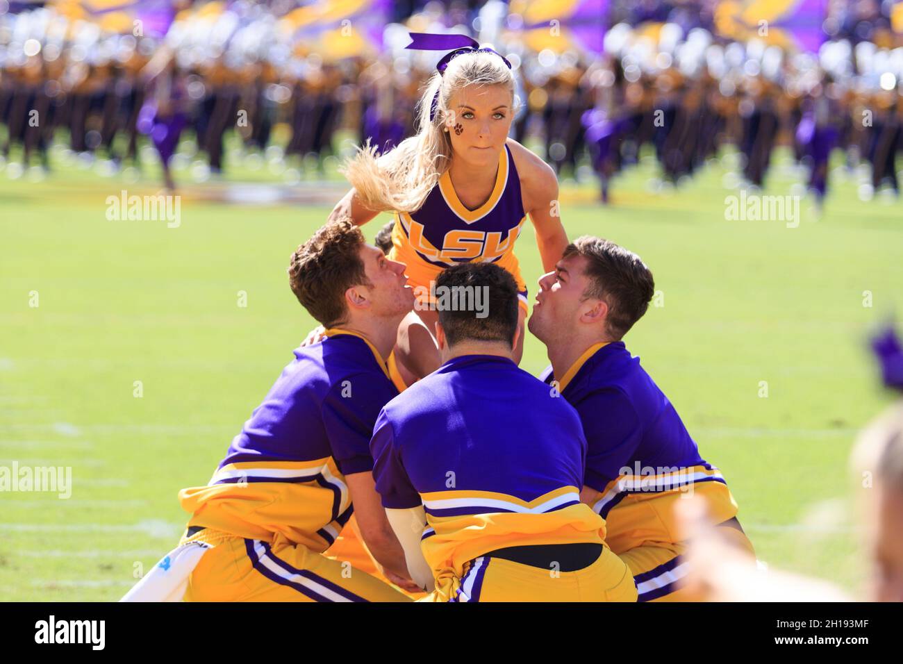 Baton Rouge, USA. 16th Oct, 2021. LSU Tigers cheerleader Kimber ...