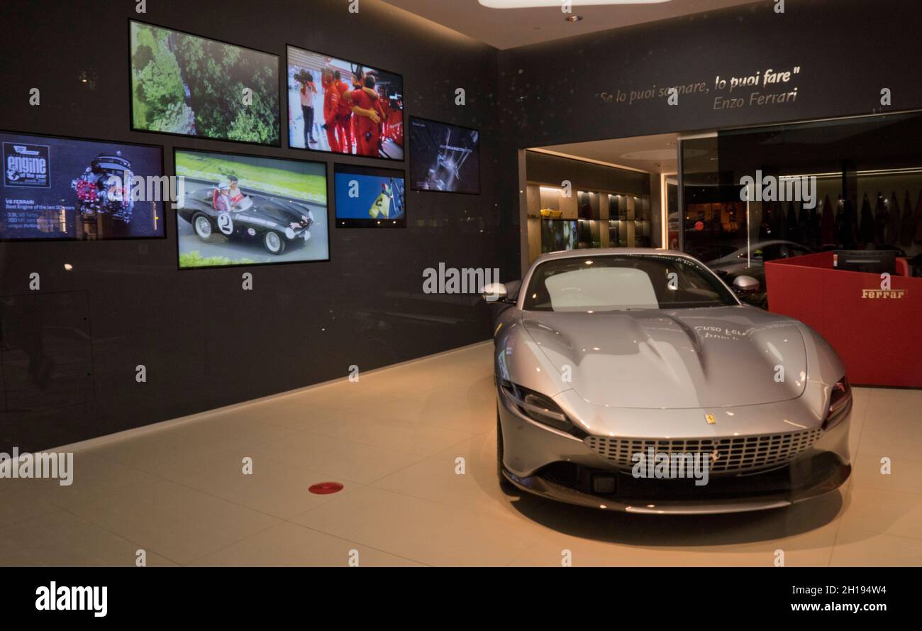Ferrari luxury cars showroom in Mayfair,London,England,UK Stock Photo ...