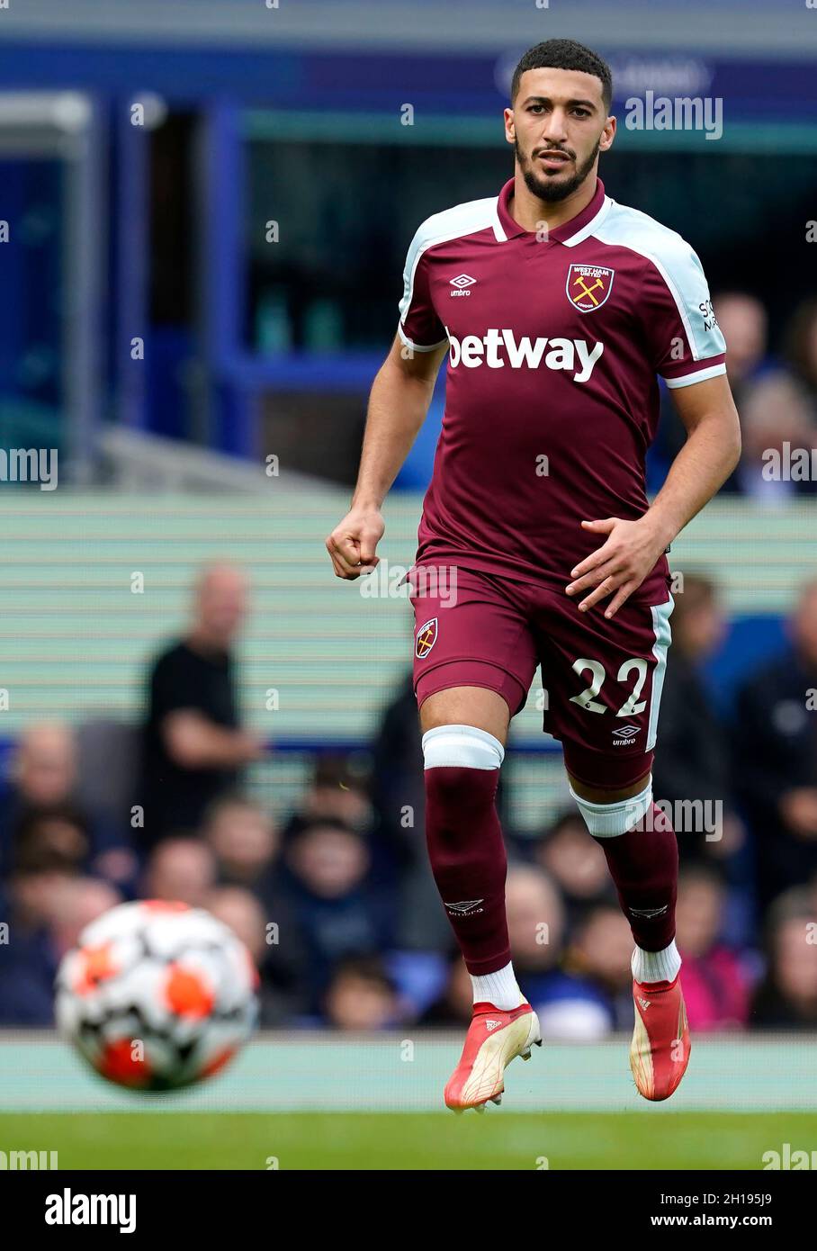 Football sad uk hi-res stock photography and images - Alamy