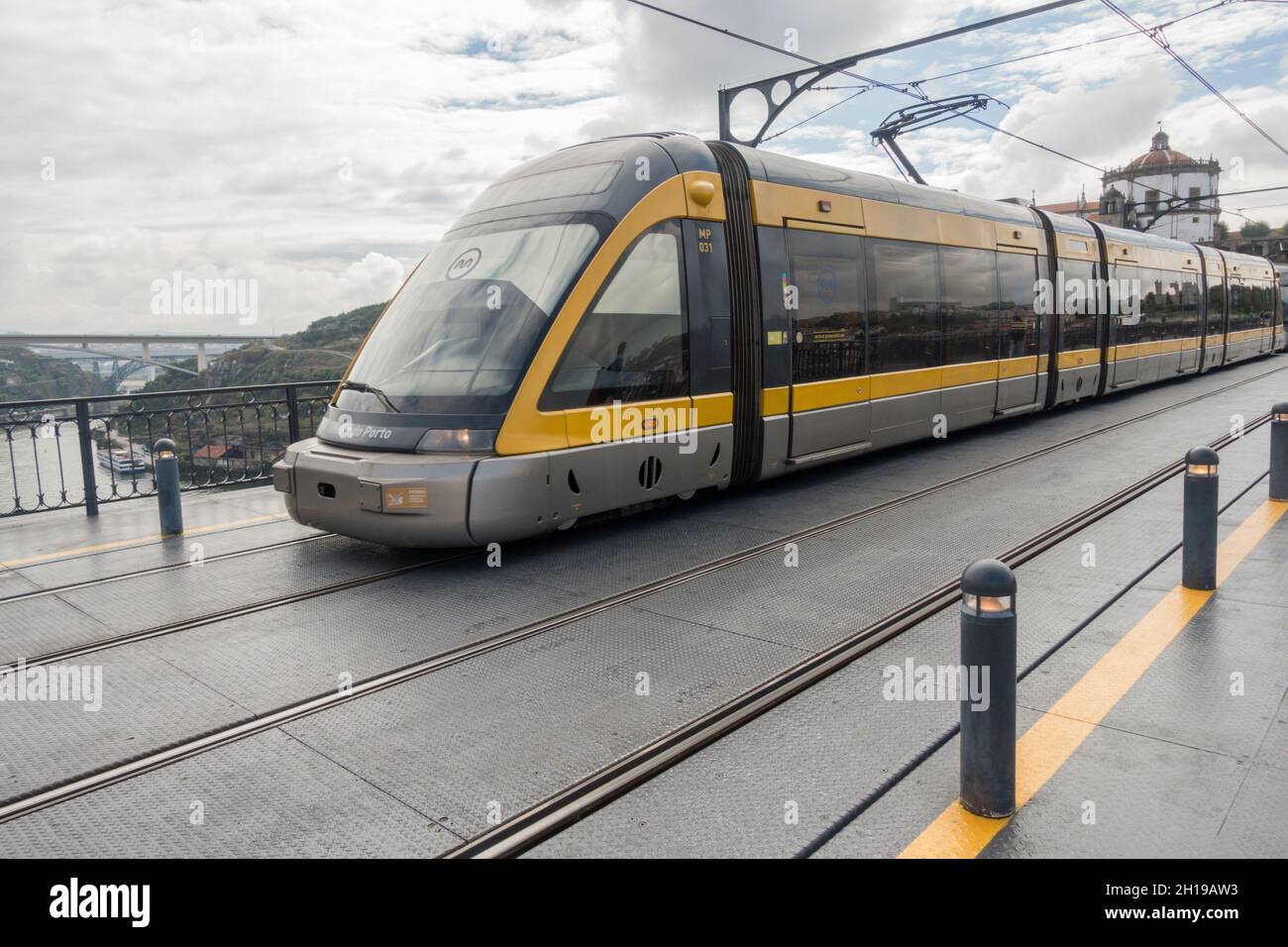 Porto metro hi-res stock photography and images - Alamy