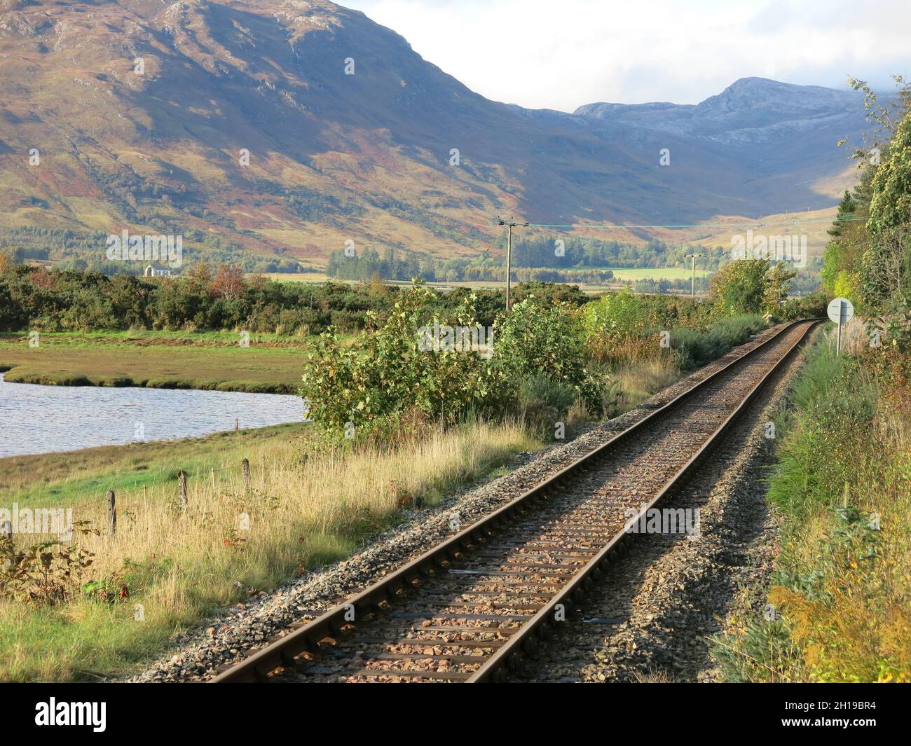 The Kyle of Lochalsh railway line passes through the stunning Scottish ...