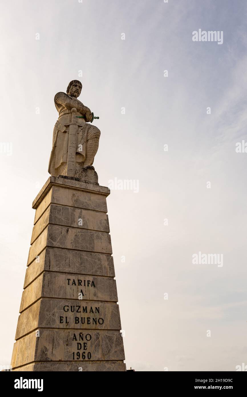 Statue guzman hi-res stock photography and images - Alamy
