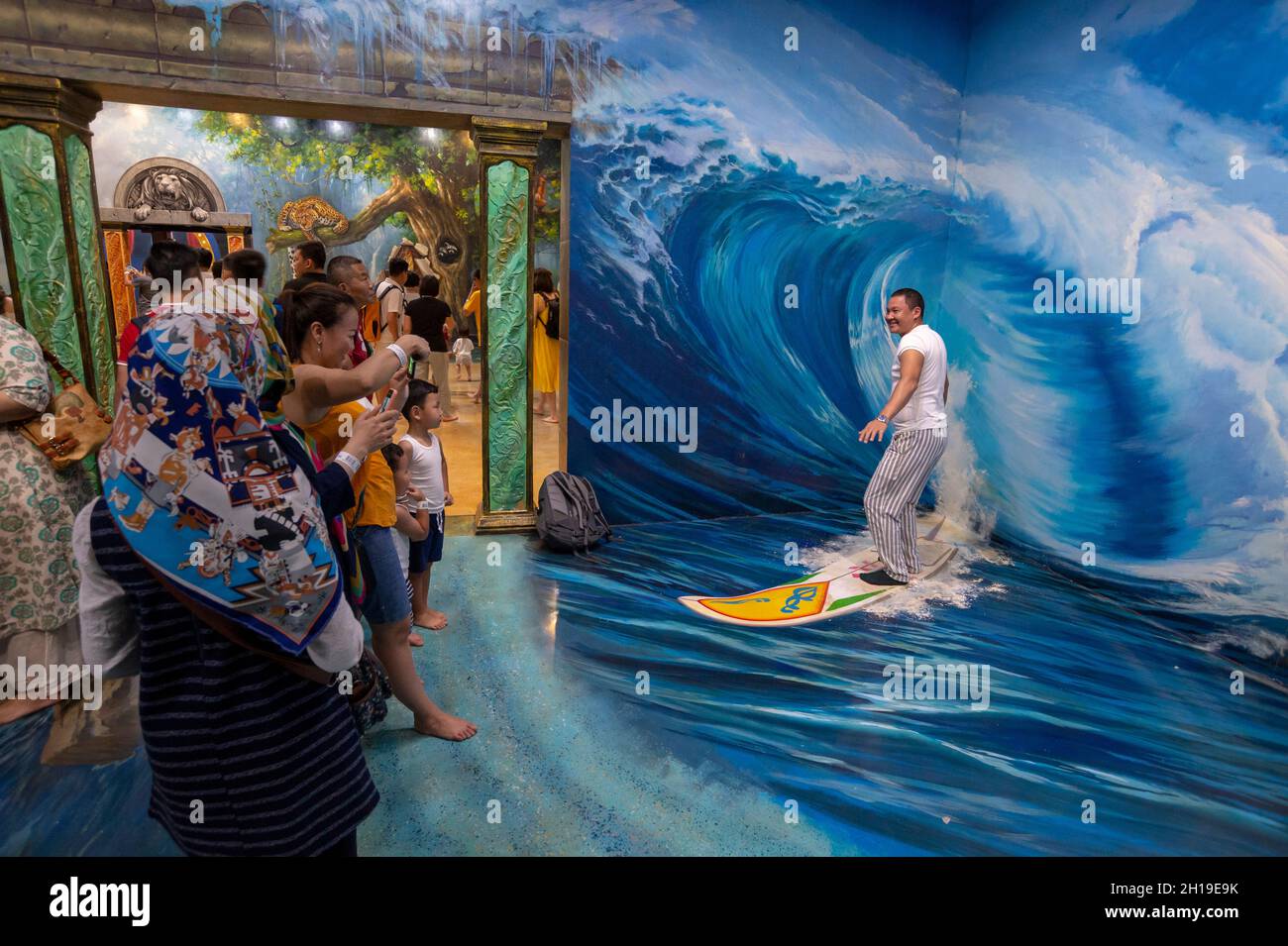 Tourist Taking Pictures At Art In Paradise 3D Museum Langkawi tourist-taking-pictures-at-art-in-paradise-3d-museum-langkawi