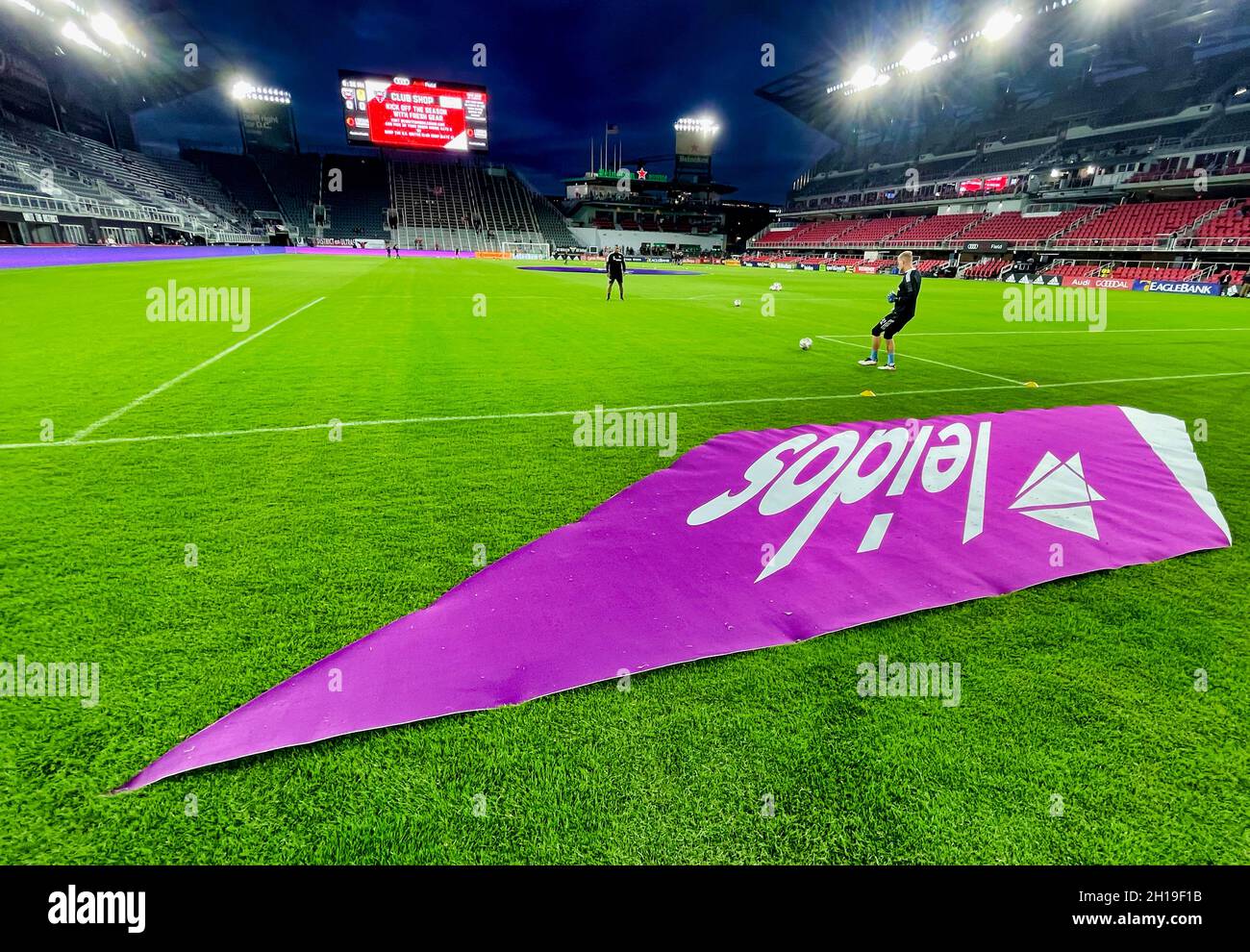 Soccer player warms up before a match Stock Photo - Alamy