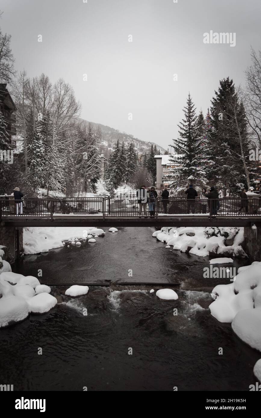 Ski resort travel destination bridge hi-res stock photography and ...