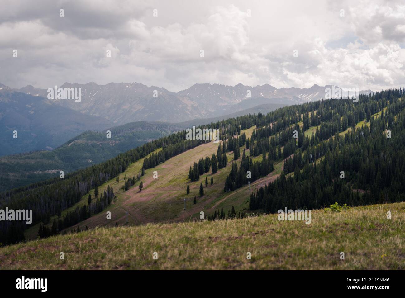 Vail mountain bike hi-res stock photography and images - Alamy