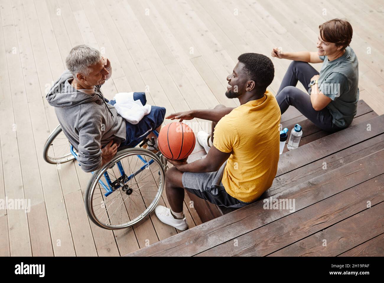 Wheelchair competition and transportation hi-res stock photography and ...