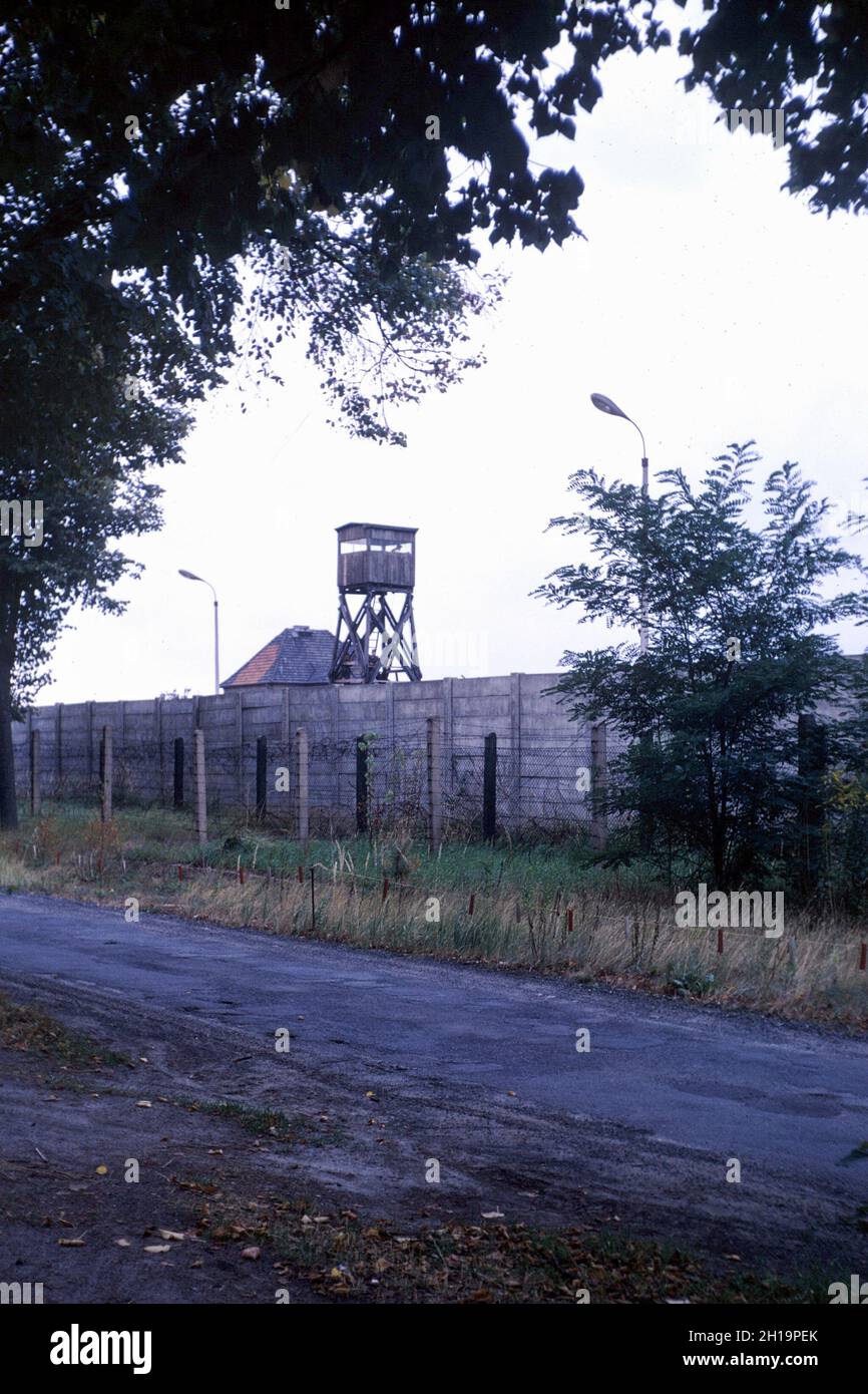 The Berlin Wall in 1969 at Staaken Stock Photo - Alamy