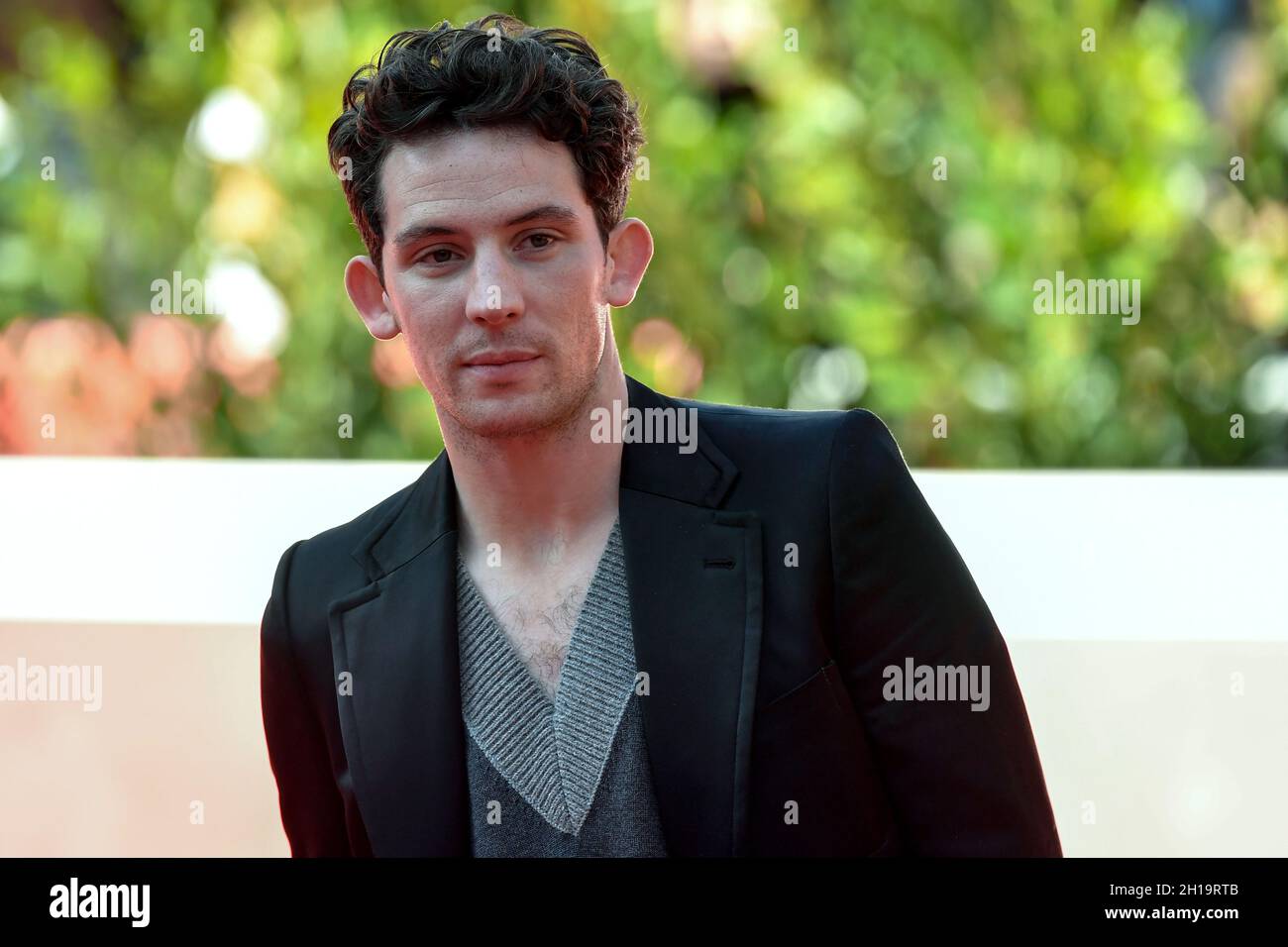 Rome, Italy. 17th Oct, 2021. Actor Josh O Connor poses for ...