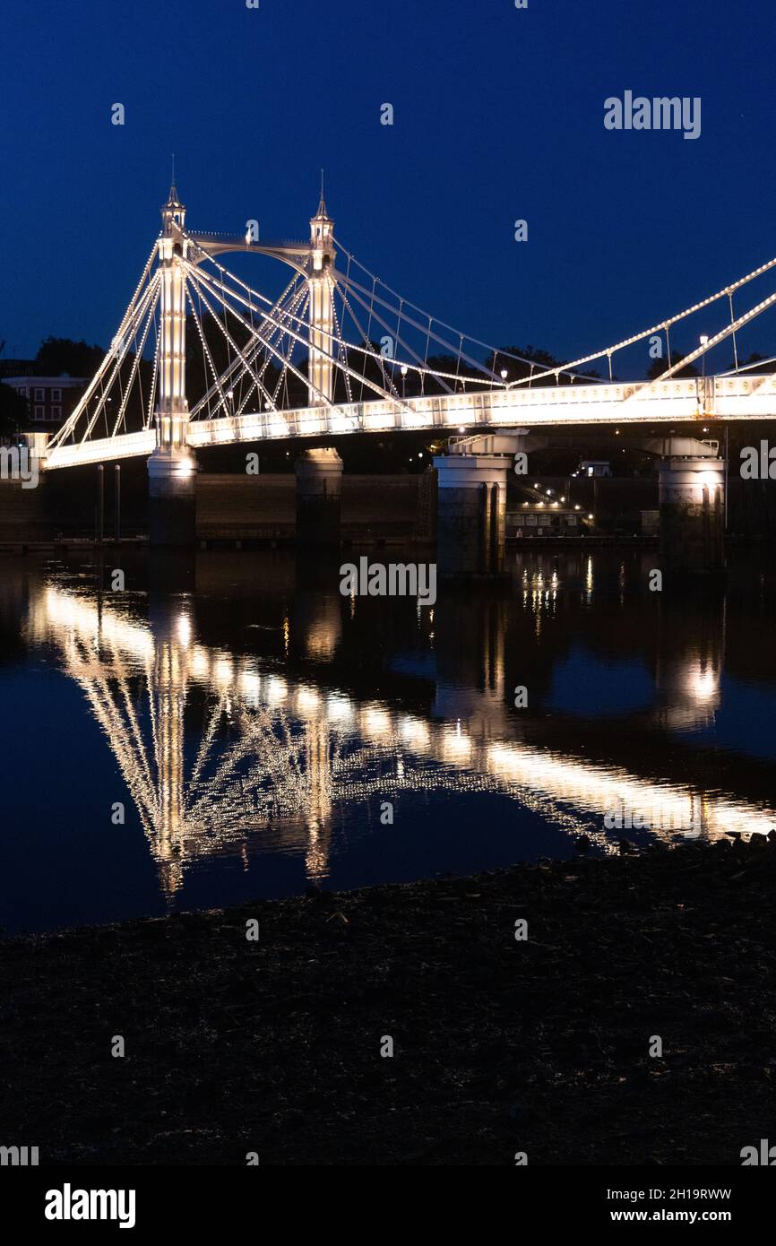 Wandsworth bridge at night hi-res stock photography and images - Alamy