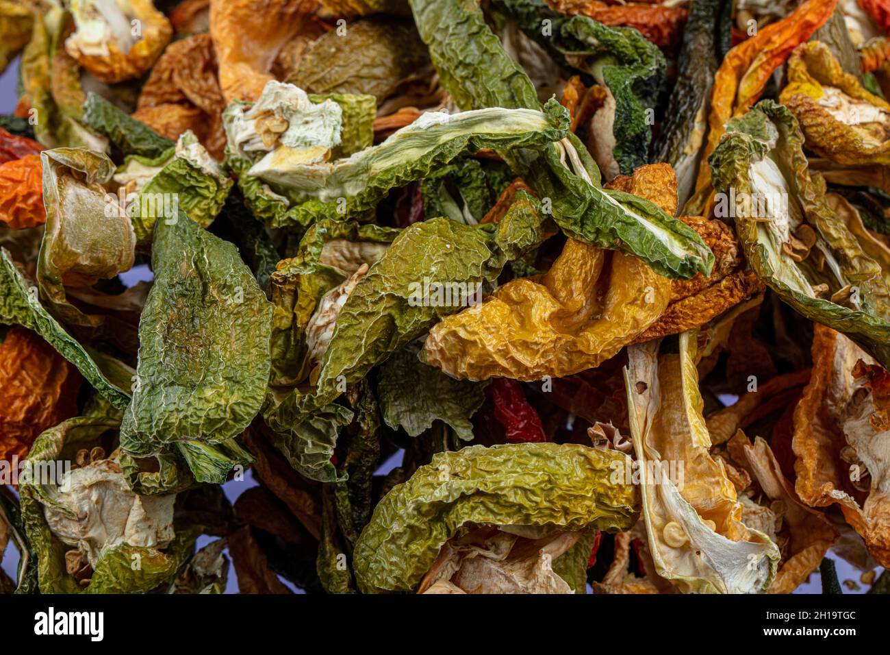 Pepper drying. organic dried sweet bell pepper Stock Photo - Alamy