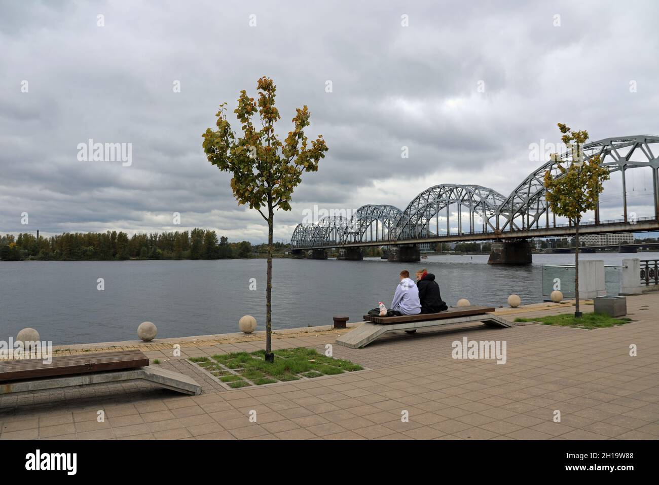 State promenade hi-res stock photography and images - Alamy