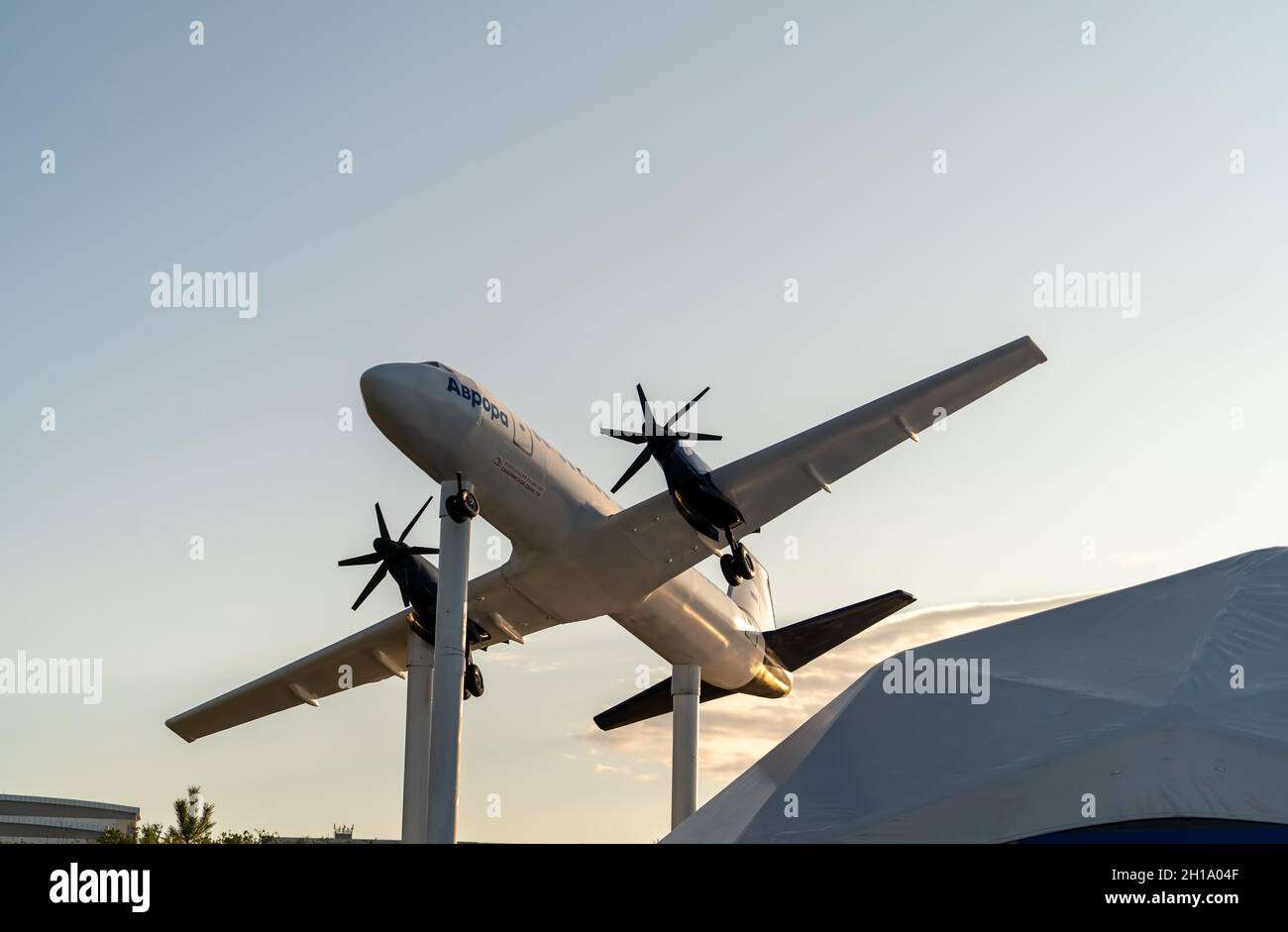 Mock aircraft hi-res stock photography and images - Alamy