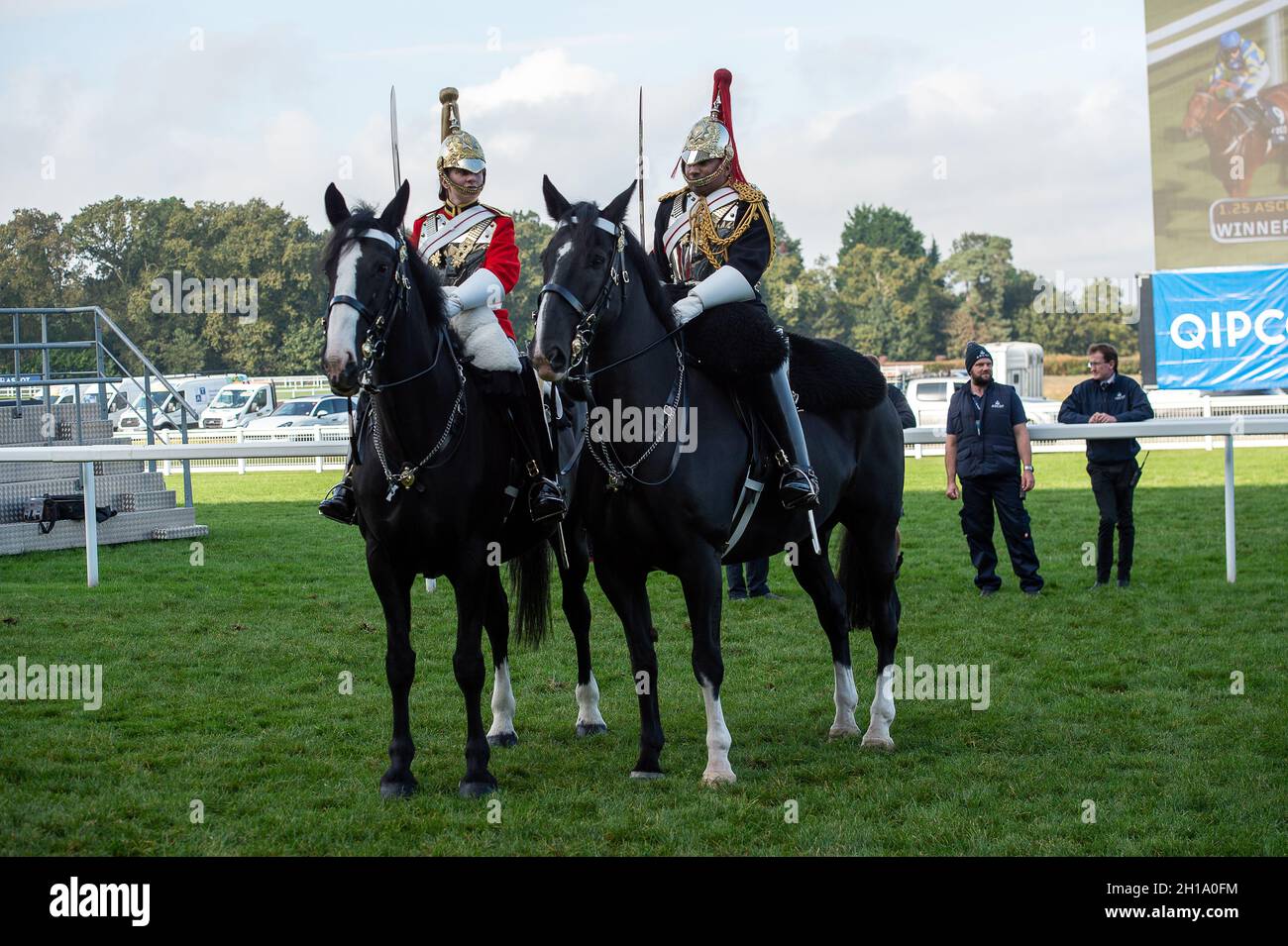 Guard of honour ascot hi-res stock photography and images - Alamy