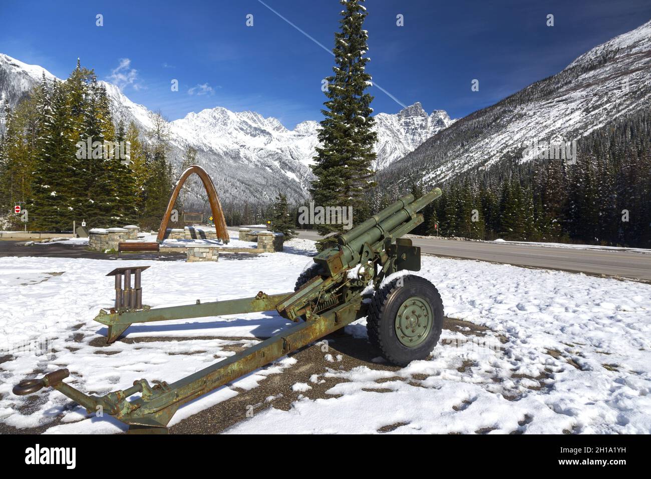 Rogers pass avalanche path hi-res stock photography and images - Alamy