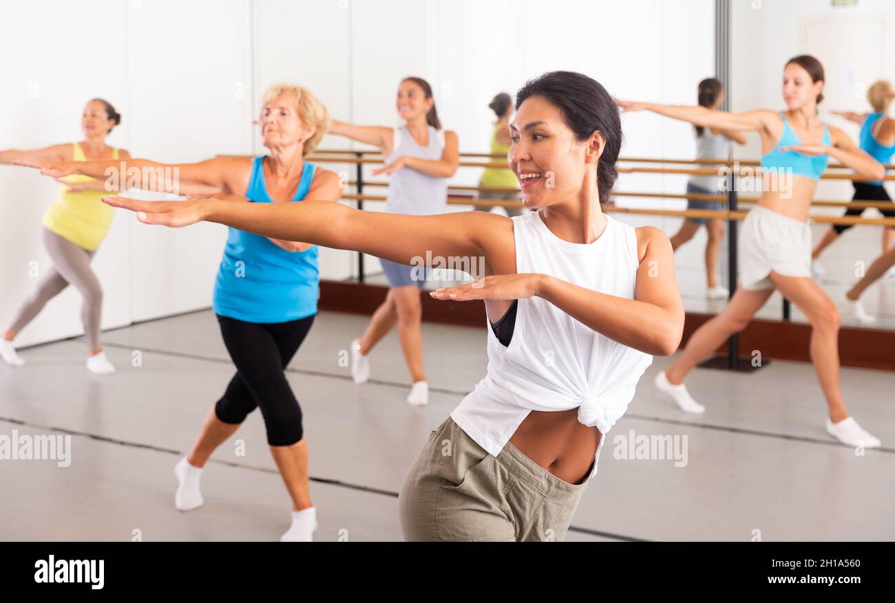 Women different ages hi-res stock photography and images - Alamy