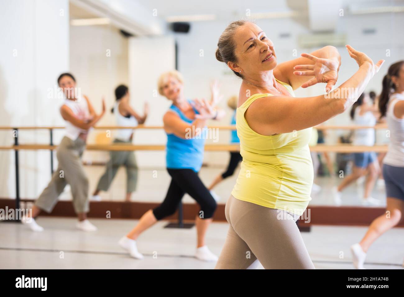 Old lady dancing hi-res stock photography and images - Alamy