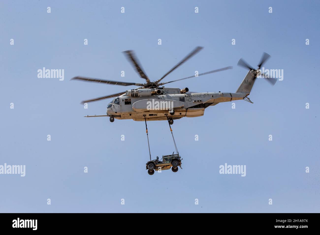 A U.S. Marine Corps Sikorsky CH-53K King Stallion with Marine ...