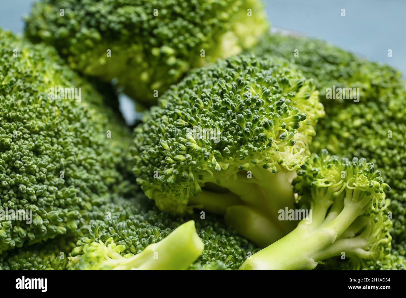 Healthy broccoli cabbage on color background, closeup Stock Photo - Alamy