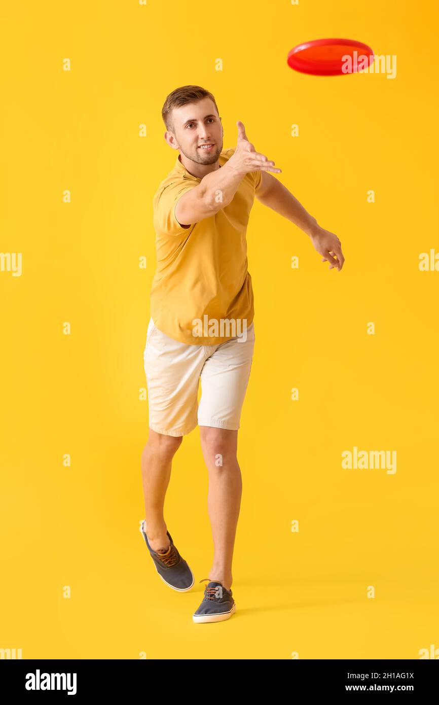 Ultimate frisbee catching hi-res stock photography and images - Alamy