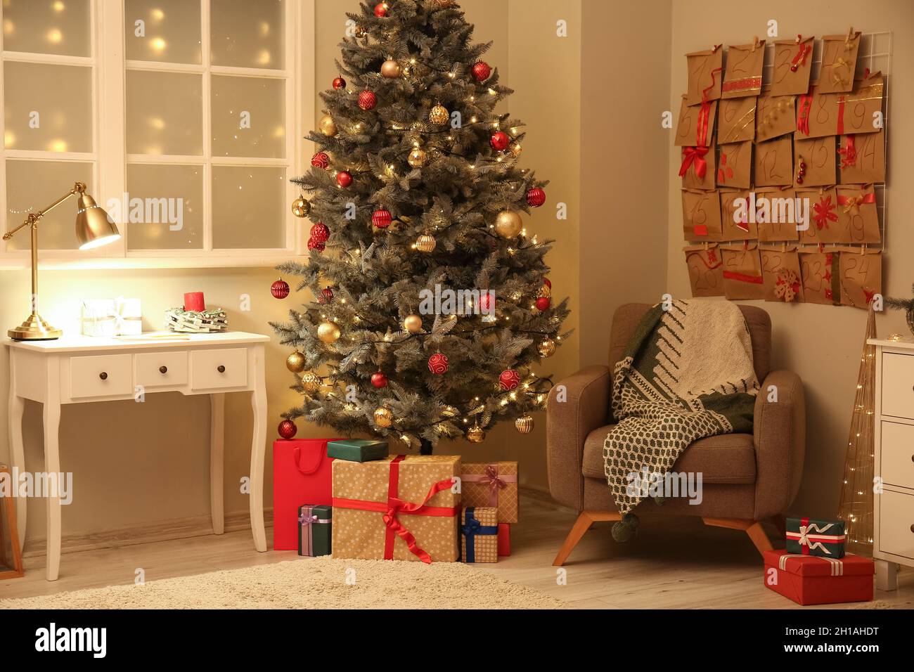 Advent calendar boxes in hi-res stock photography and images - Alamy
