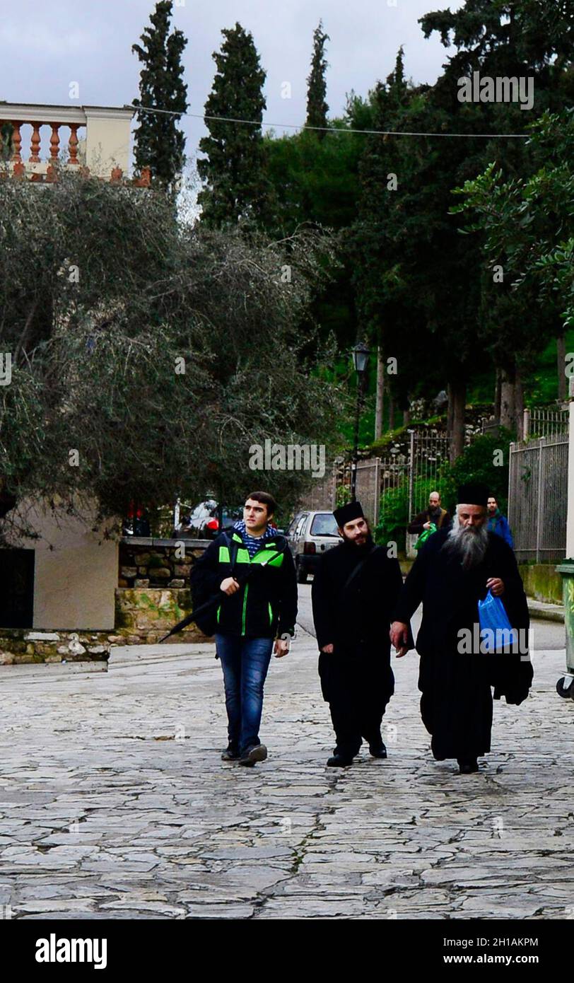 Greek Orthodox priests in central Athens, Greece Stock Photo - Alamy