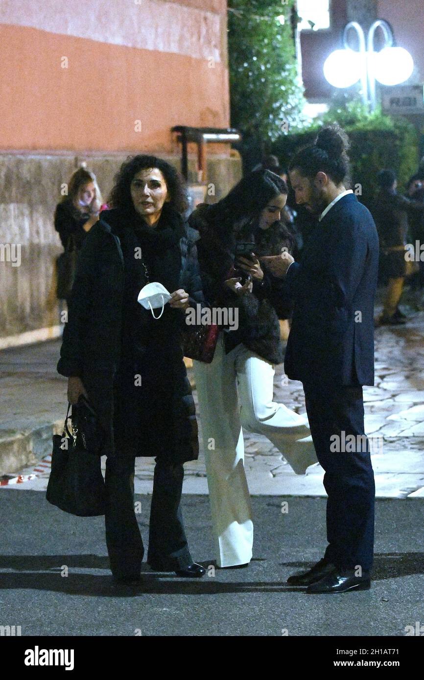 Anna carlucci hi-res stock photography and images - Alamy