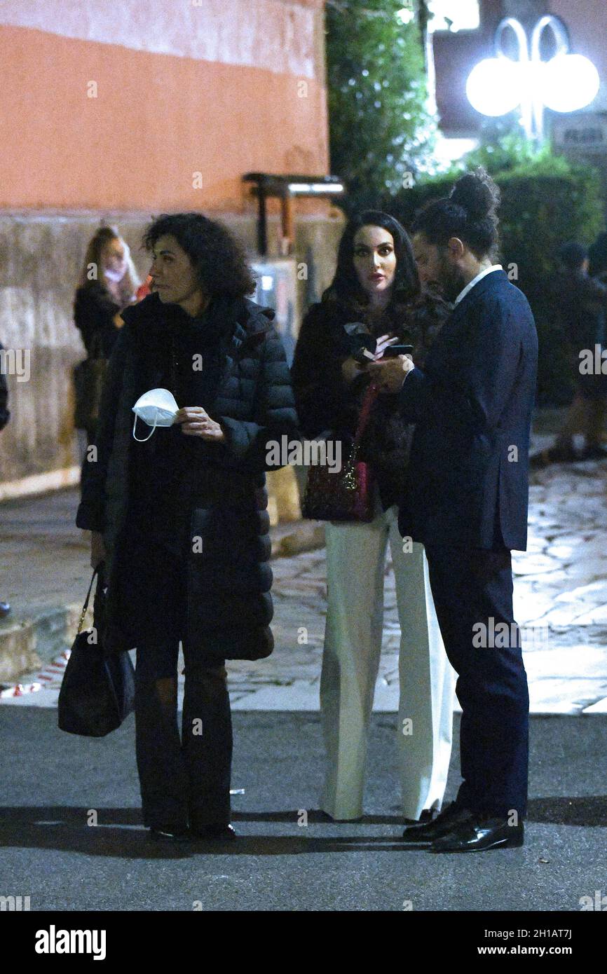 Anna carlucci hi-res stock photography and images - Alamy