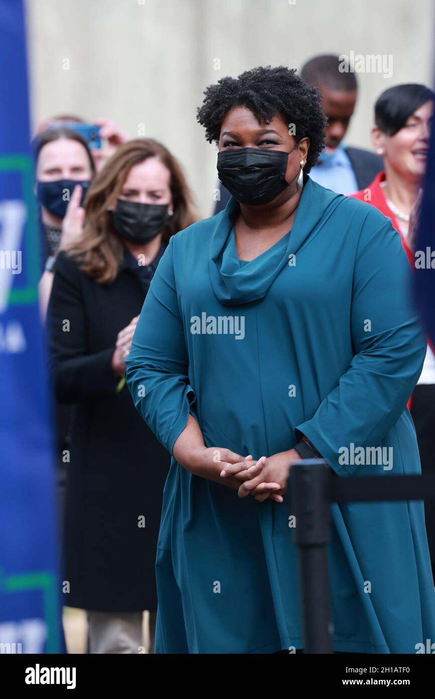 Stacey abrams rally hi-res stock photography and images - Alamy