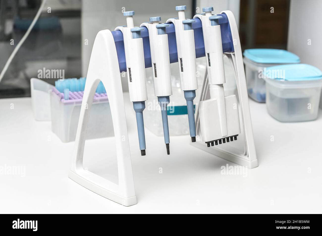 Lab analyzing equipment Stock Photo - Alamy