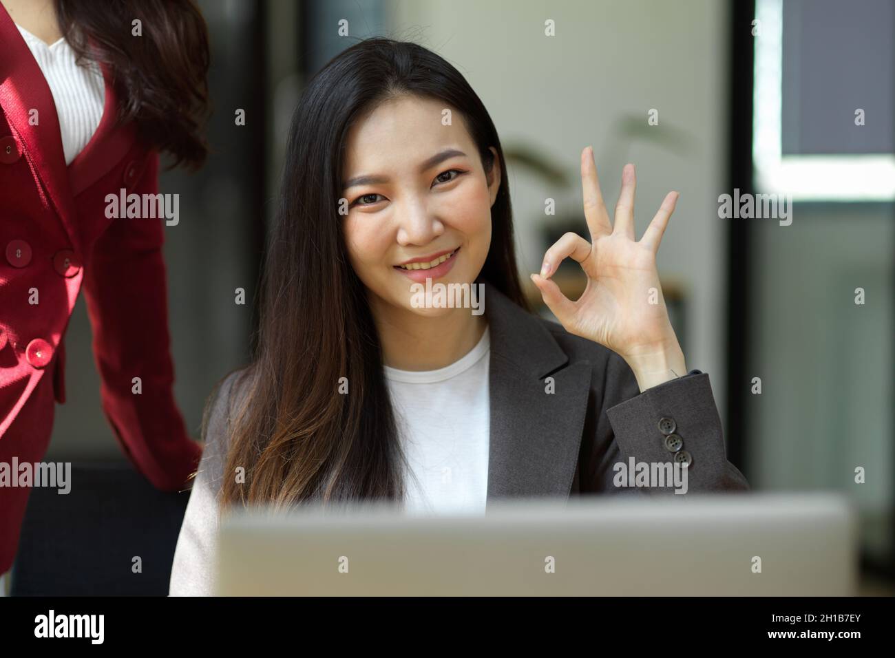 Perfect gesture approve hi-res stock photography and images - Alamy