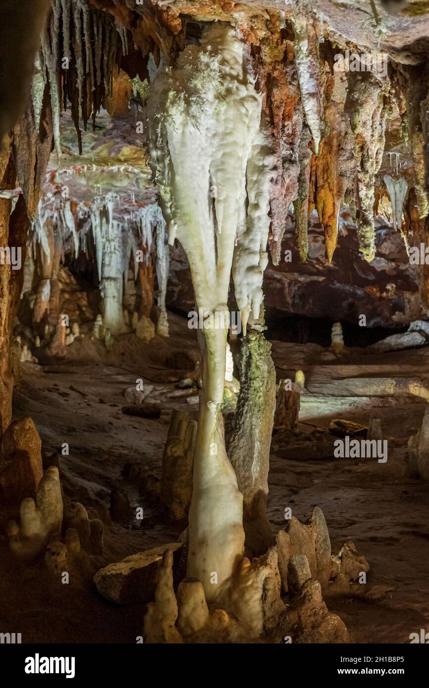Mineral, Formation of stalactites and stalagmites inside an ancient ...