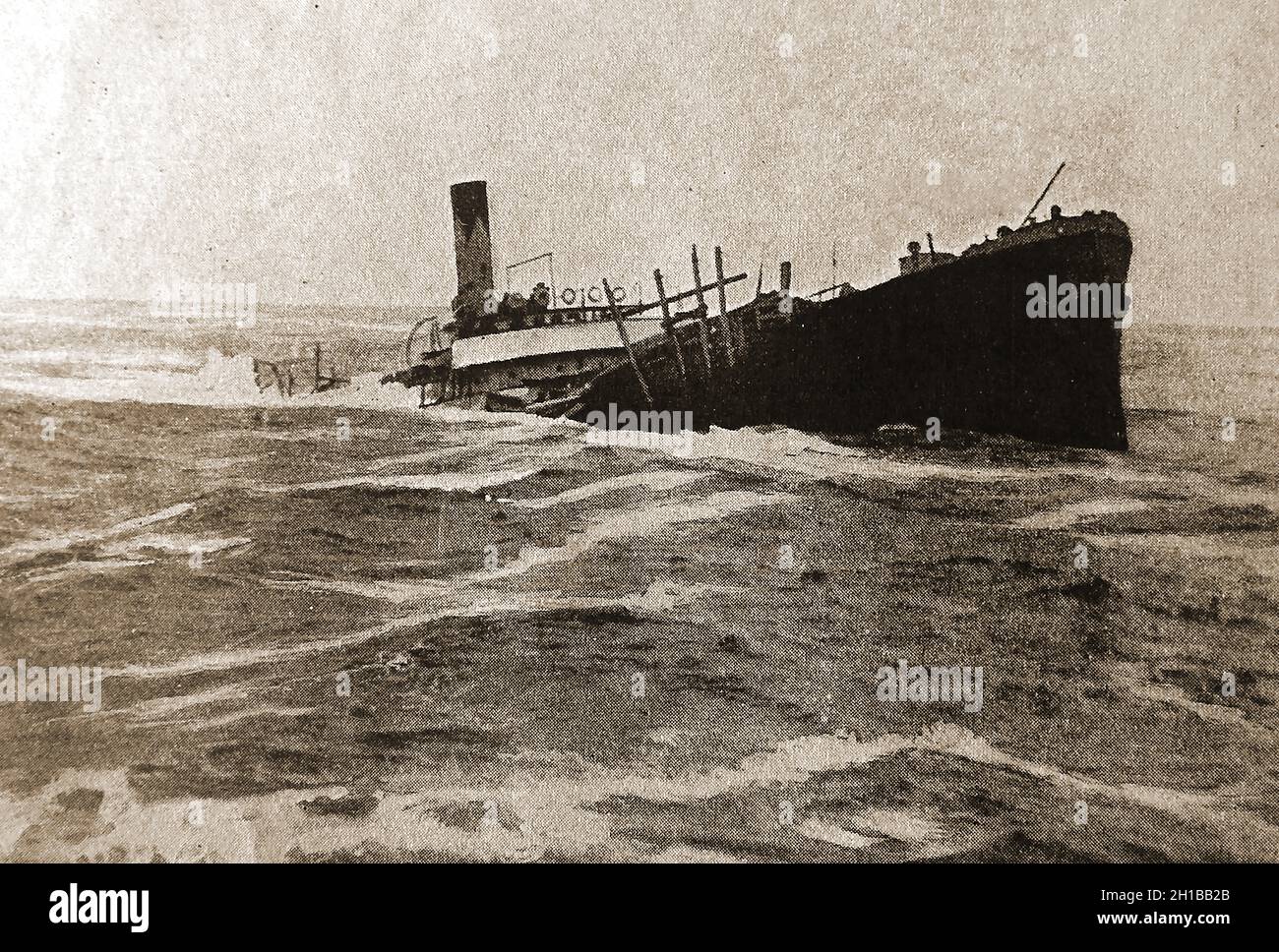 July 10th 1915 - The sinking of the Russian Steamer ANNA by a U-boat ...