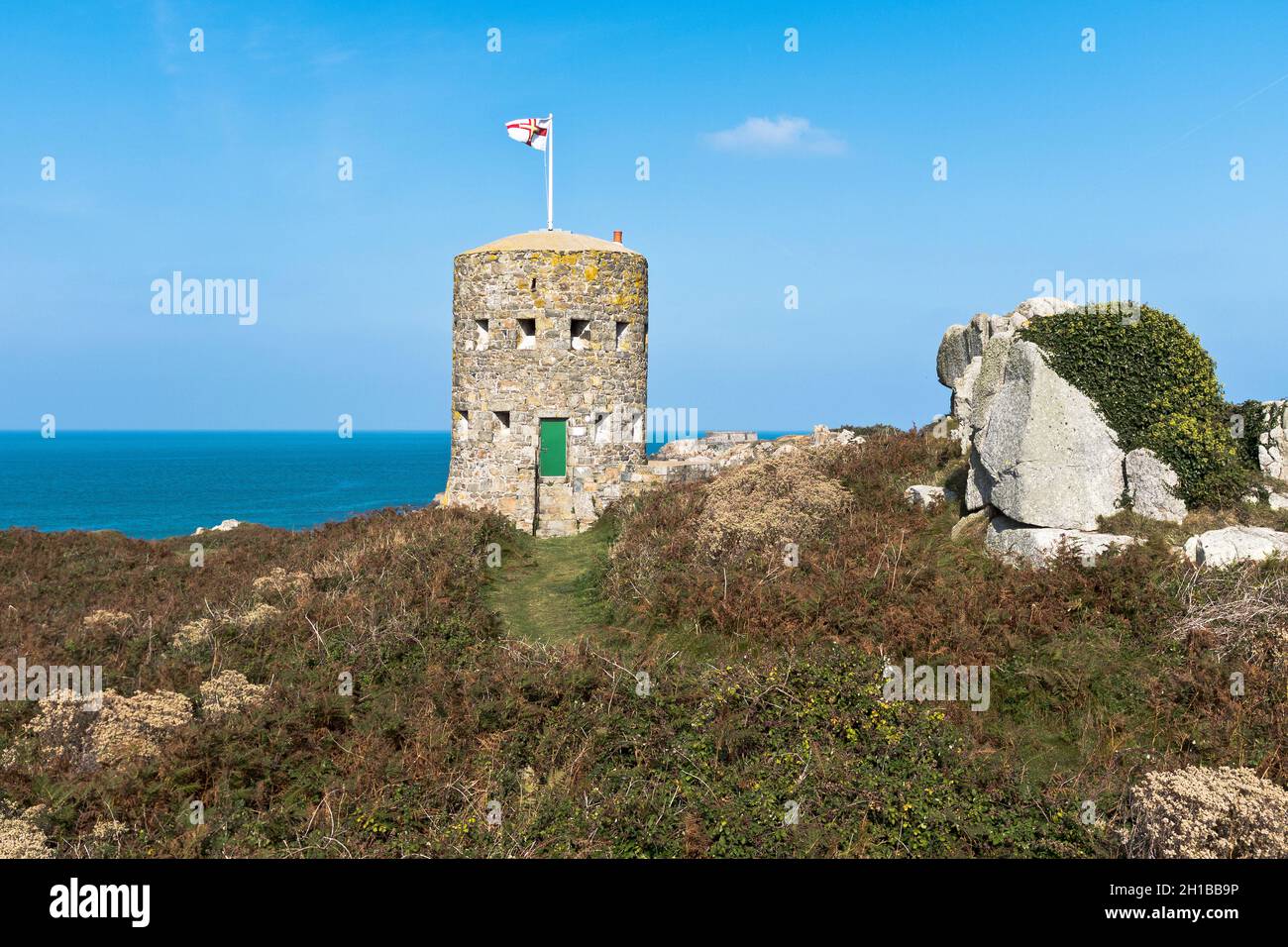 dh Loophole tower VALE GUERNSEY Napoleonic war defences Stock Photo - Alamy